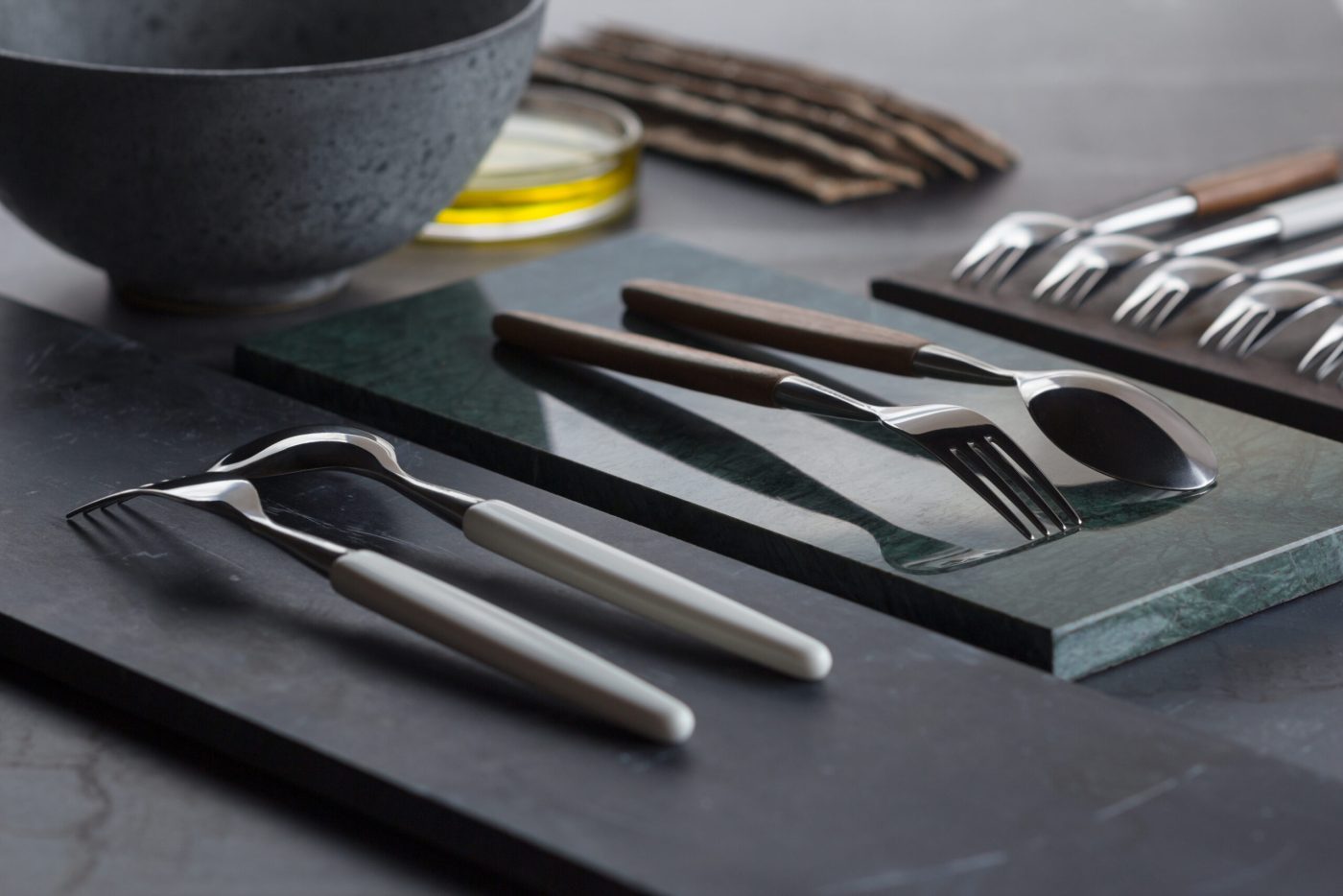 Bestikksett 18 deler Eik - Backe i Grensen