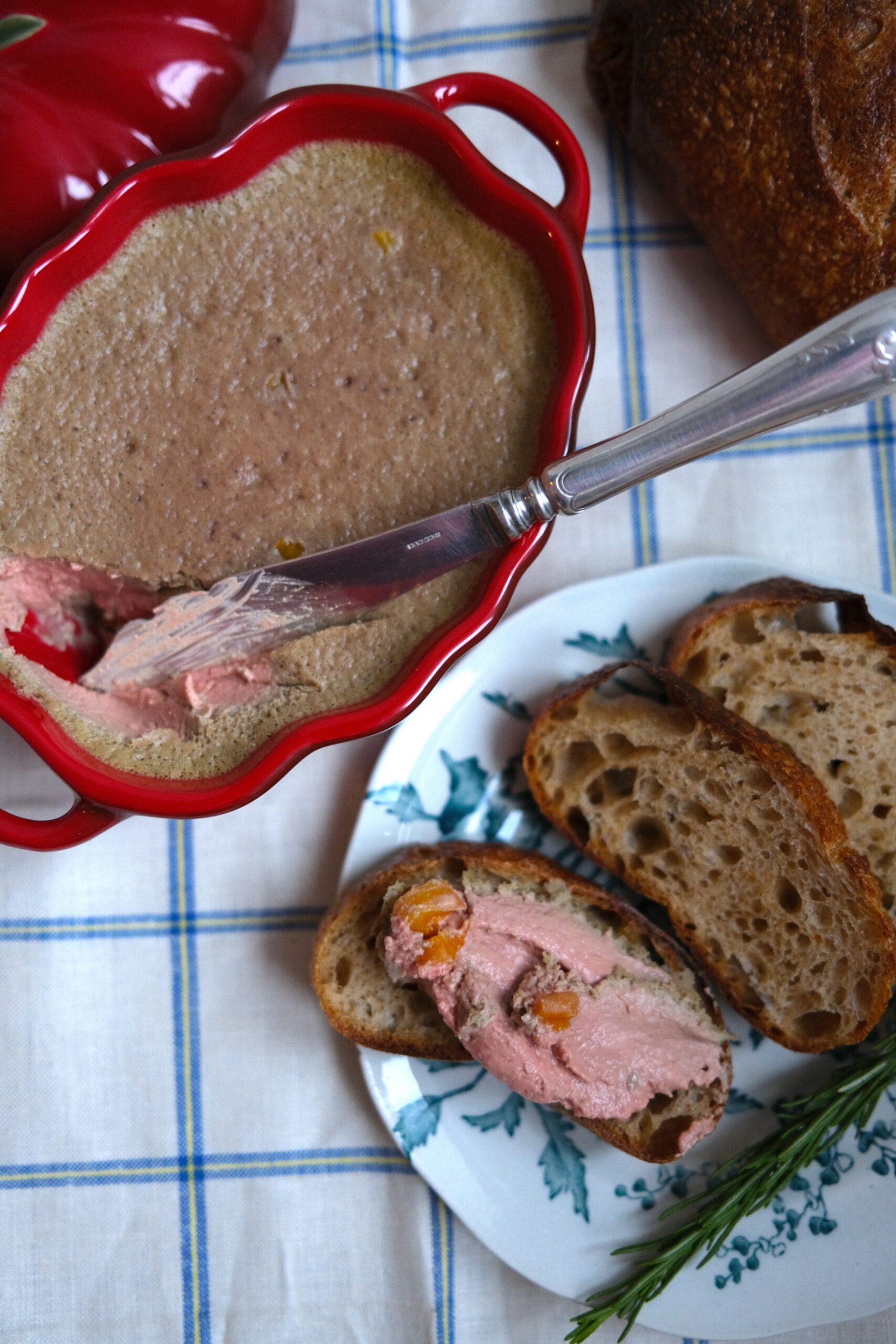 Kyllingleverepaté med aprikos - @juliesmatblogg - Backe i Grensen